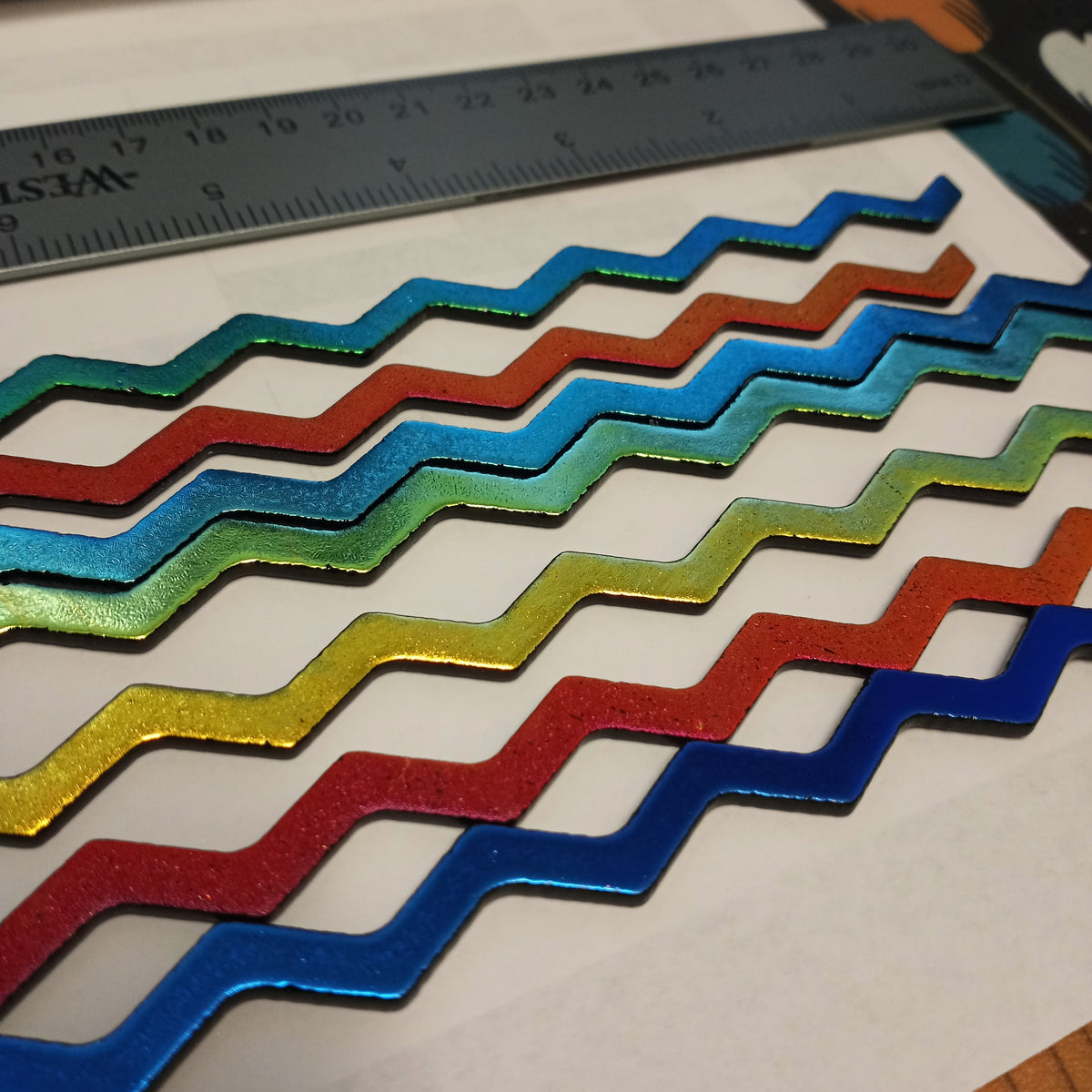 96 COE Dichroic Firestrip 6MM Primary Colors Wavy – Stained Glass Express